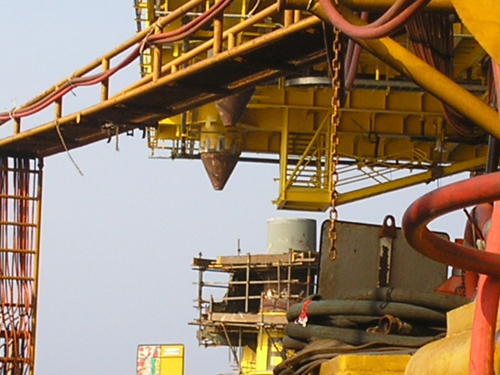 Platform Installation Offshore (WHP Kerisi North Belut) | Bacelona Fc ...