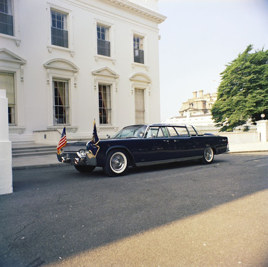 DVP's JFK ARCHIVES: PRESIDENT KENNEDY'S BRAND-NEW 1961 LINCOLN ...
