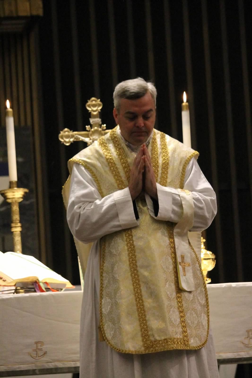 New Liturgical Movement: Regular TLMs Starting at the Cathedral in ...