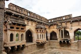 NAKARAJAN: HUMPI ARTIFACTS VIJAYANAGARA DYNASTY REMAINS ...AFTER ...