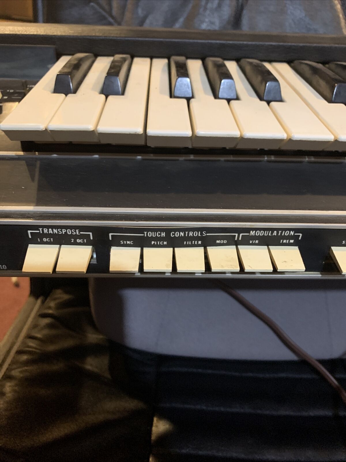 MATRIXSYNTH: Moog Minitmoog SN 0001 Prototype?