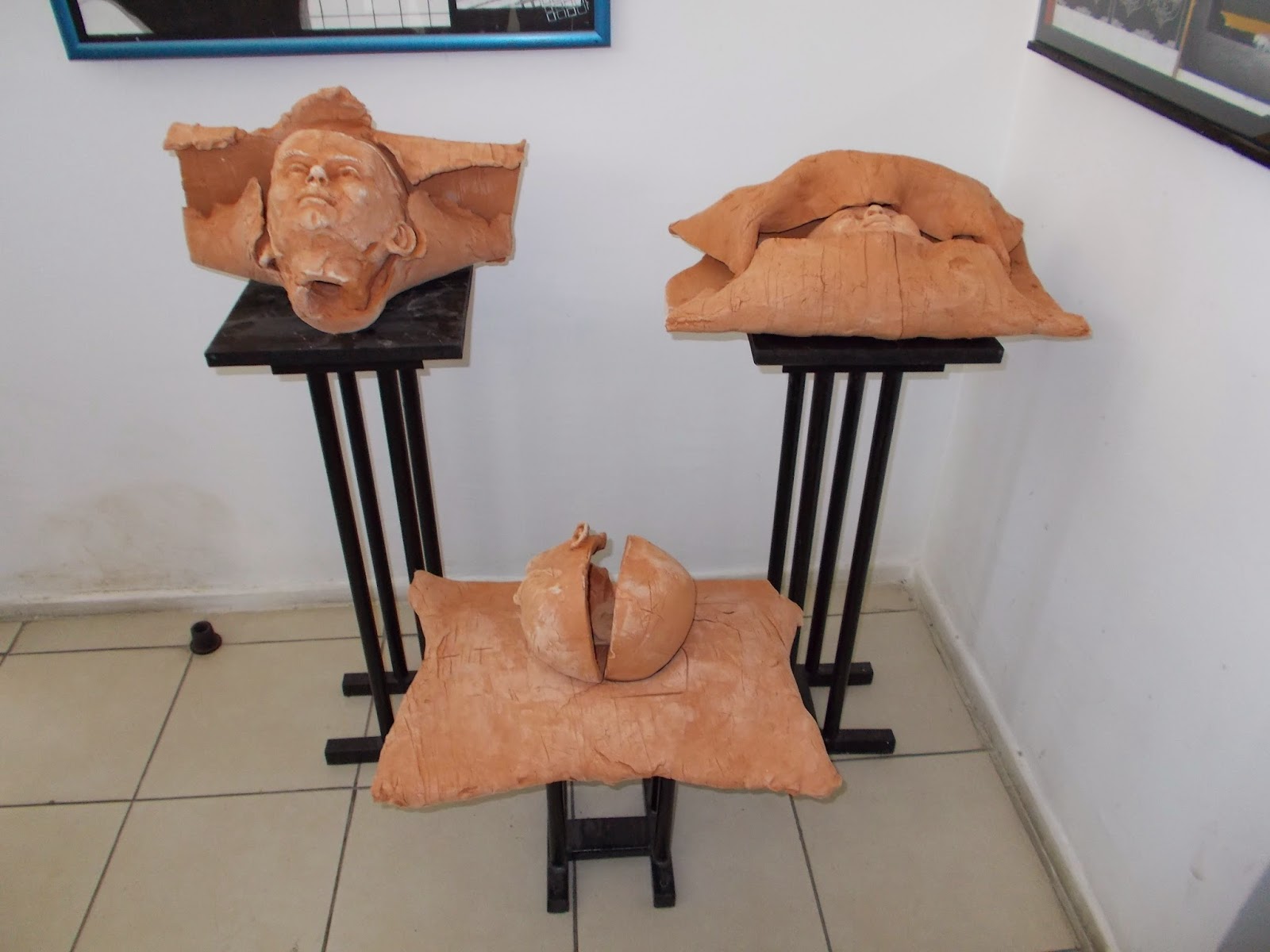 Liceul de Arte Plastice "HMT" Brasov: Galerie foto