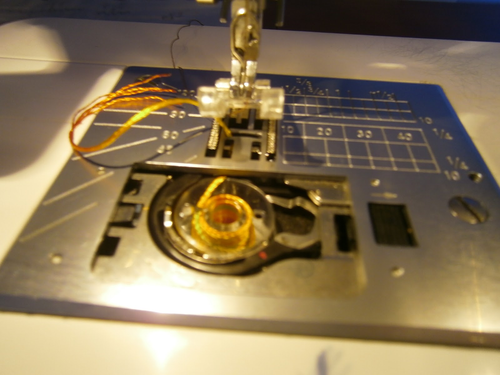 How Does A Sewing Bobbin Work at Cynthia Jasmin blog