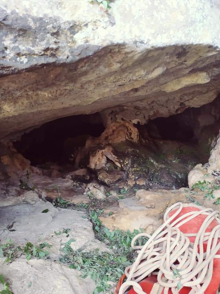ΣΠΗΛΑΙΟ "ΤΡΥΠΑ ΑΛΠΟΧΩΡΙΟΥ" (Ν.ΑΧΑΪΑΣ)