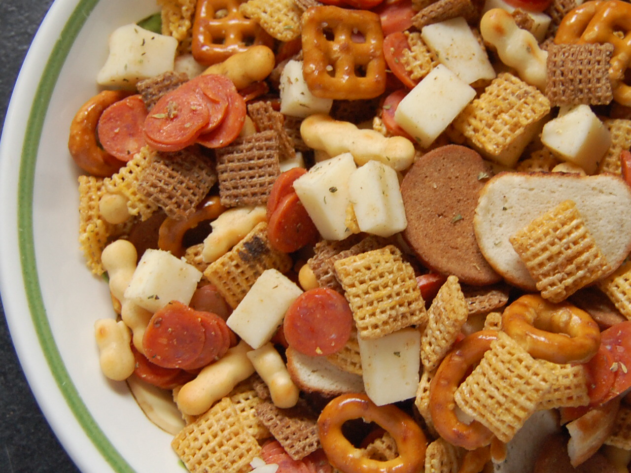 Cassie Craves: Pizza Chex Mix
