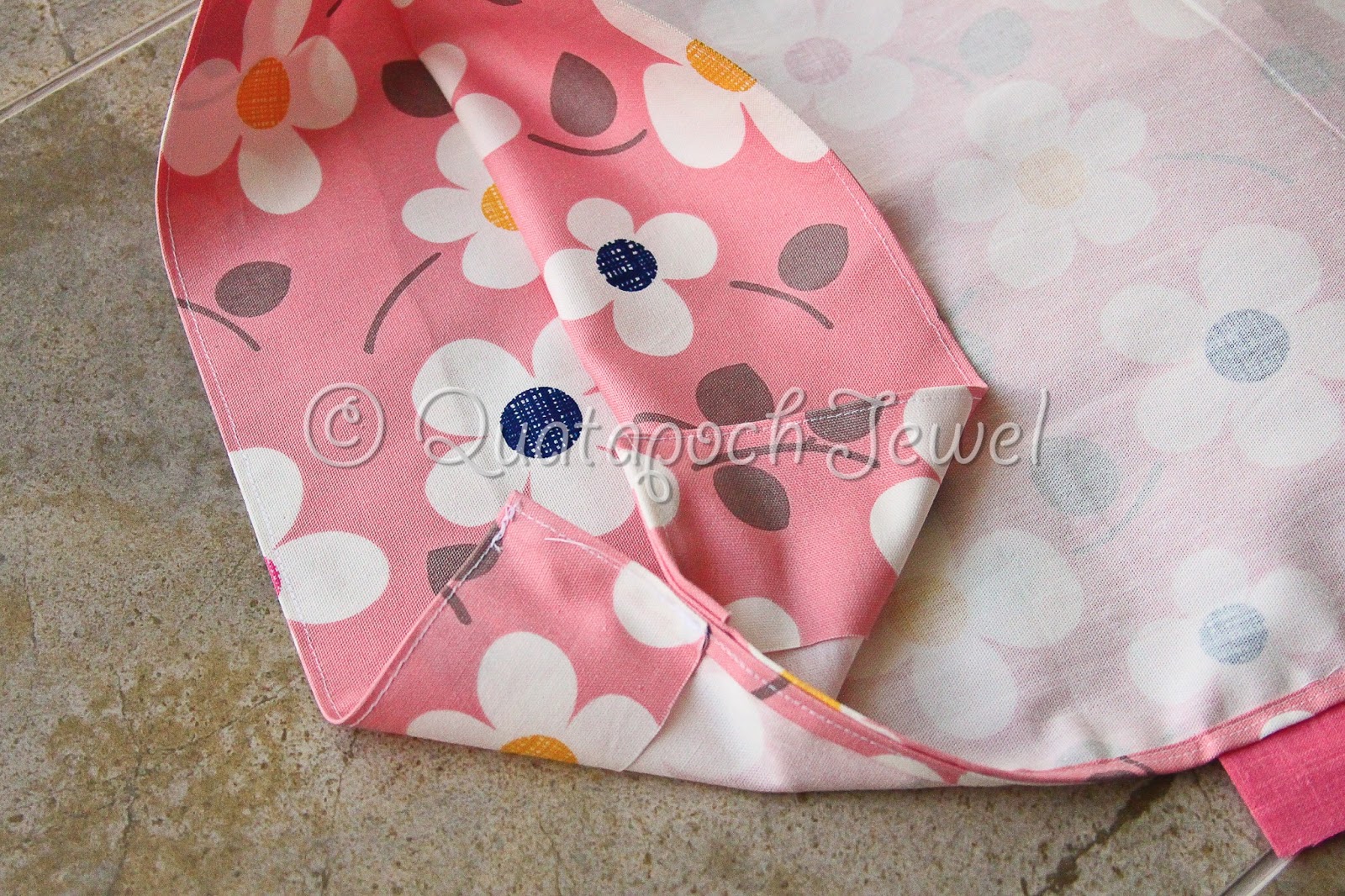 Threads and Pencils: Drawstring Bag and Grommet Tutorial