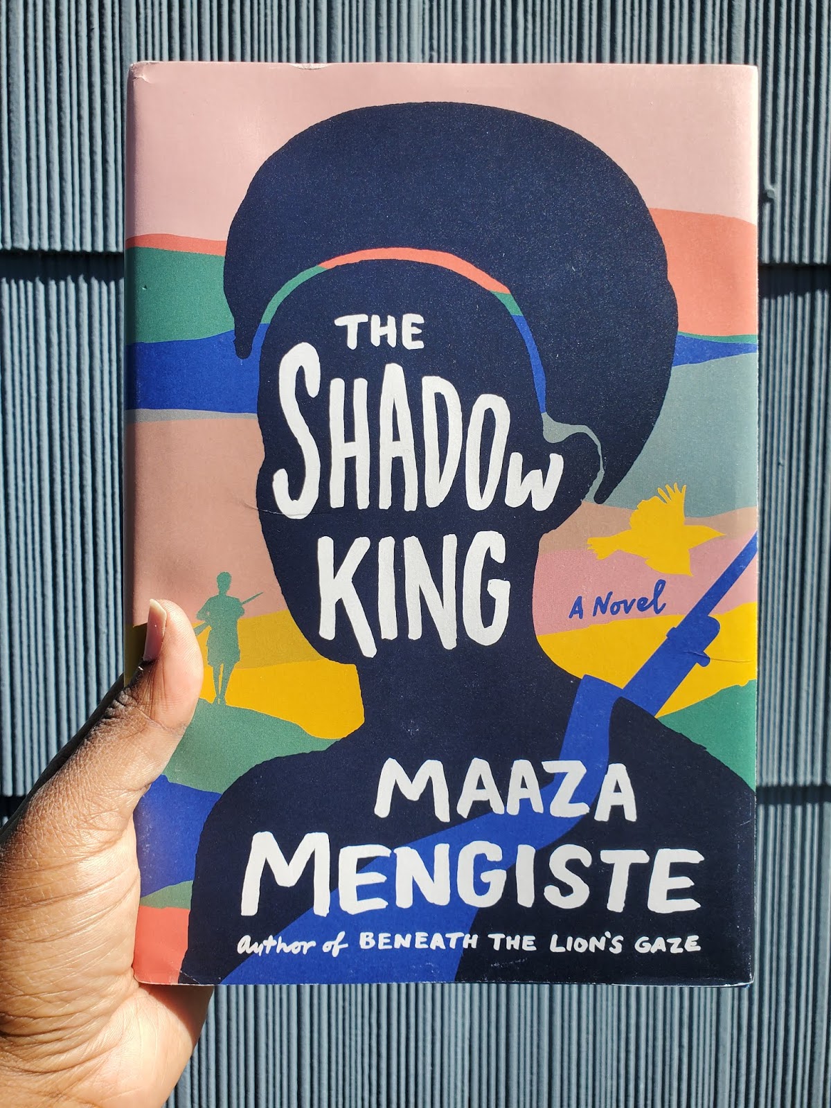 DeelaSees: BOOKS! (The Shadow King + Bone Black)