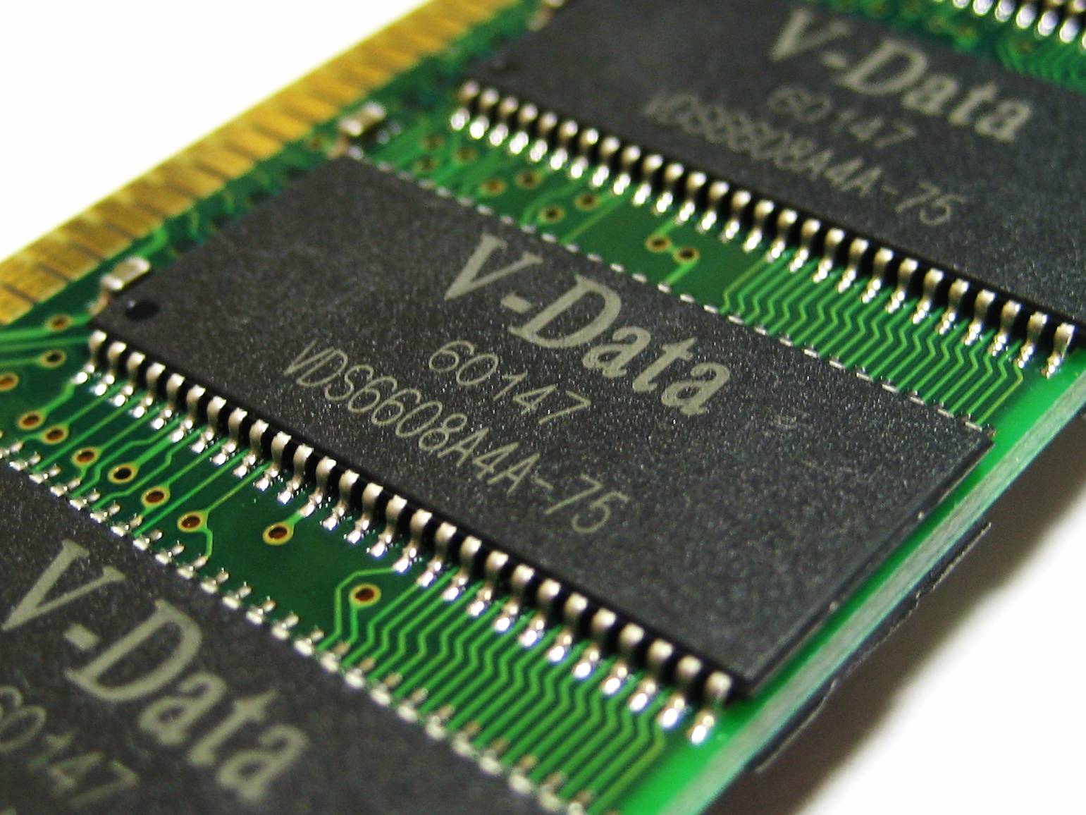 PENGERTIAN RAM, JENIS-JENIS RAM, BAGIAN RAM DAN KOMPONEN PENTING DALAM ...