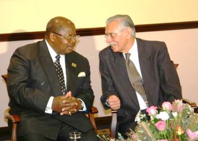 STRAIKA: JE, UNATAKA KUJIUNGA NA FREEMANSONS? ALIYEKUWA KIGOGO WA CHAMA ...