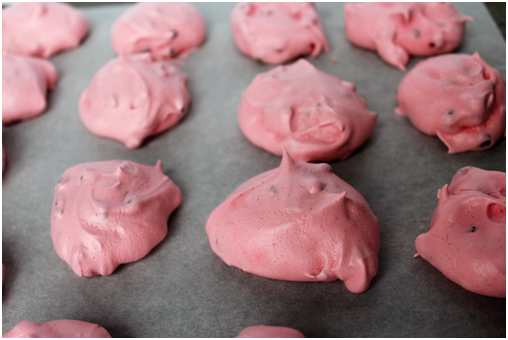 Raspberry Chocolate Chip Meringue Cookies Recipe | Midwest Mermaid