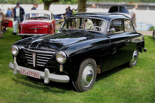 Two Stroke Cars: A highly unusual two stroke car