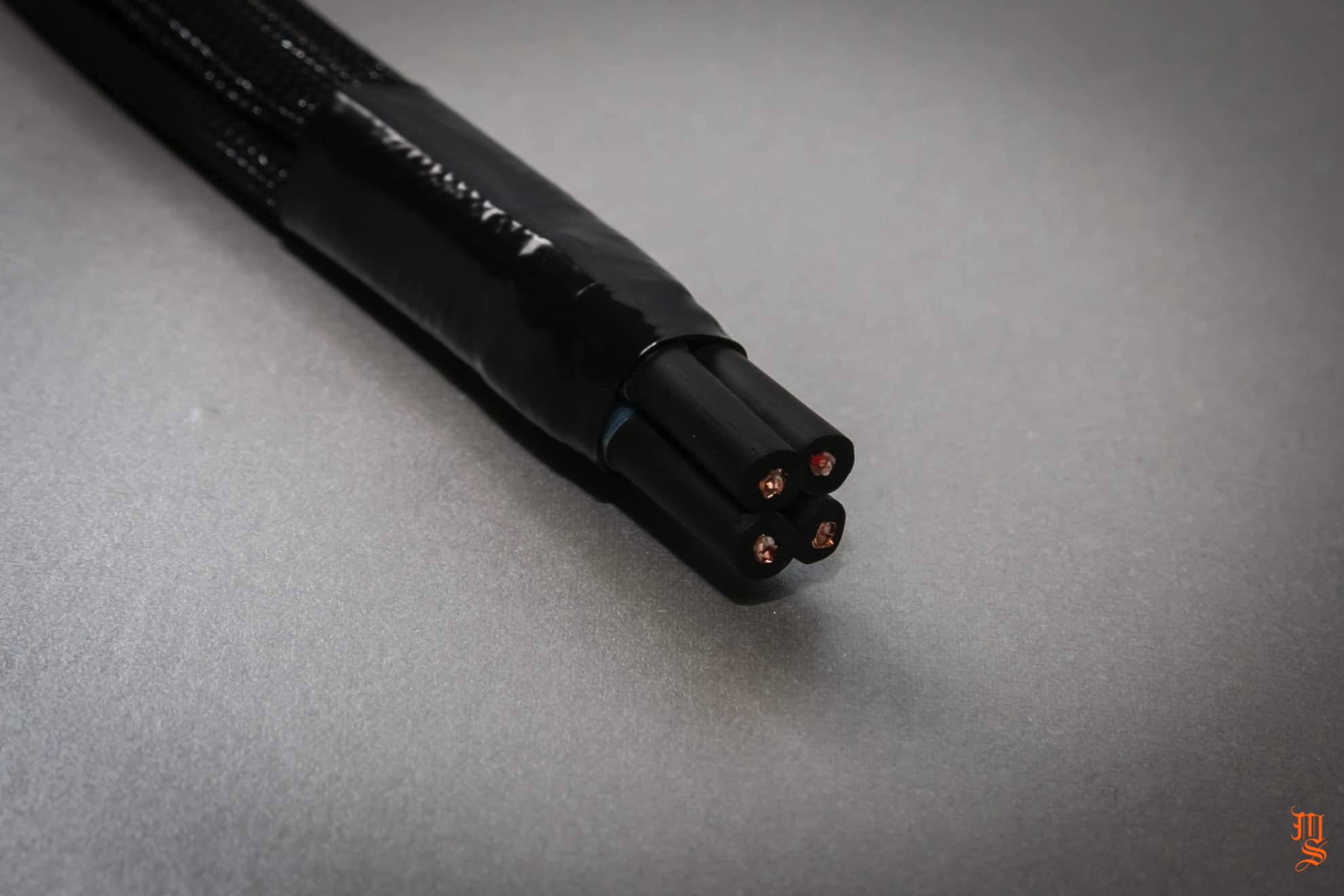 NEW ACOUSTIC REVIVE LAN- QUADRANT -TRIPLEC ETHERNET CABLE – Ultimate ...