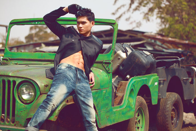 ARCHTOPILE RVDN: 20 HOT&SEXY GUY by me.