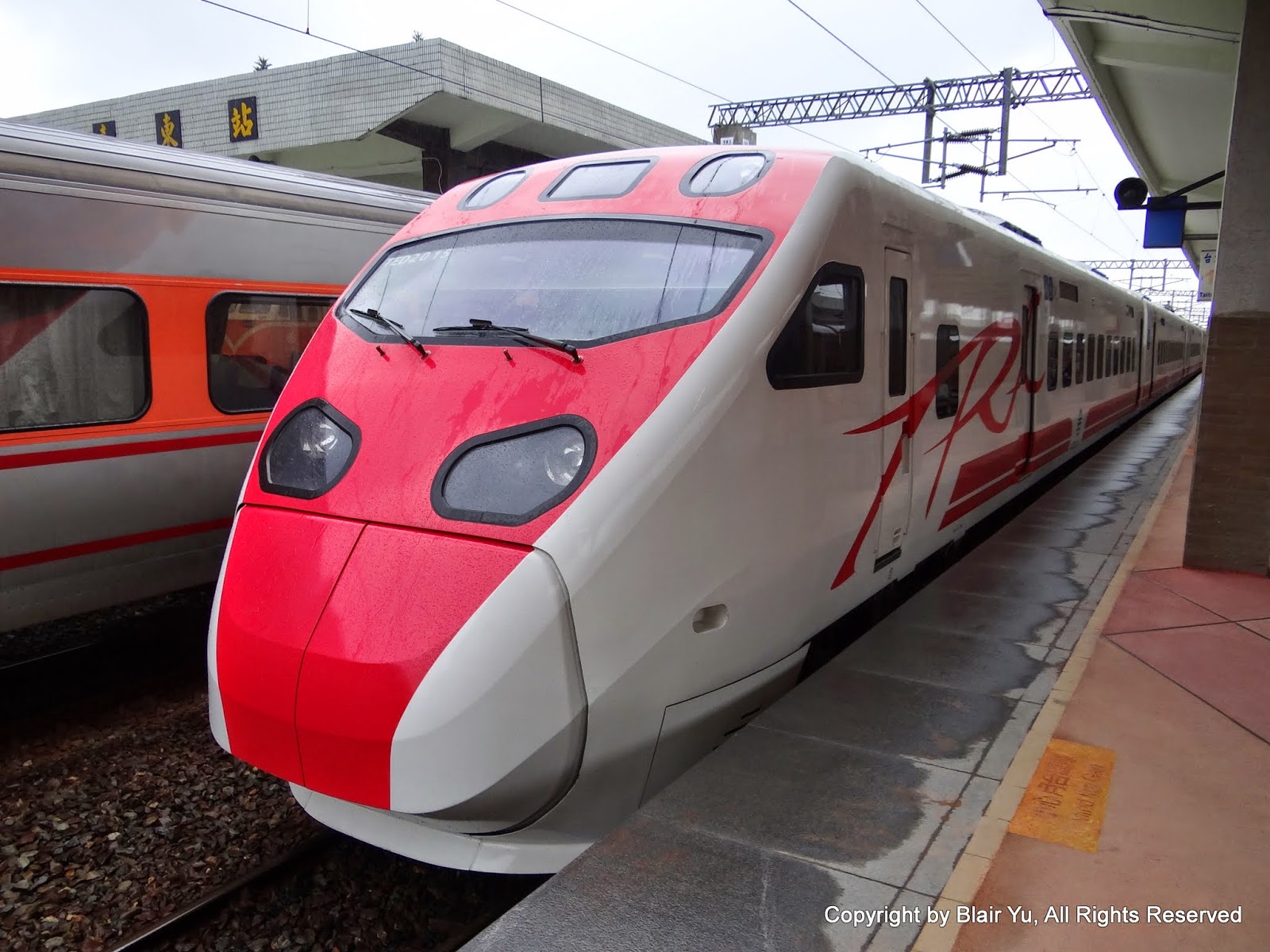 Blair's 鐵道攝影: TEMU2015傾斜式電聯車 (普悠瑪號 Puyuma Express)