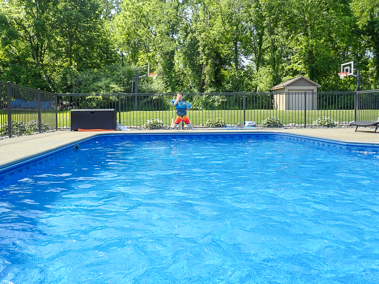 Tales of the Flowers: Michigan - Fun times playing in water