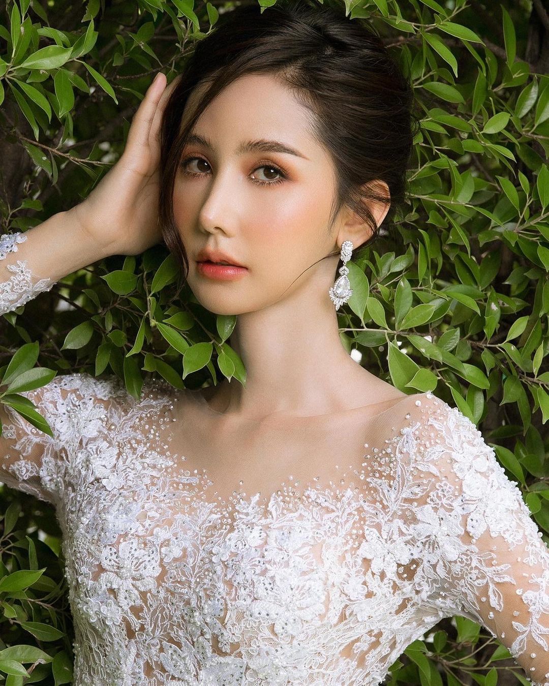 Sasipichaya – Most Beautiful Thailand Transgender Bride Models - TG Beauty