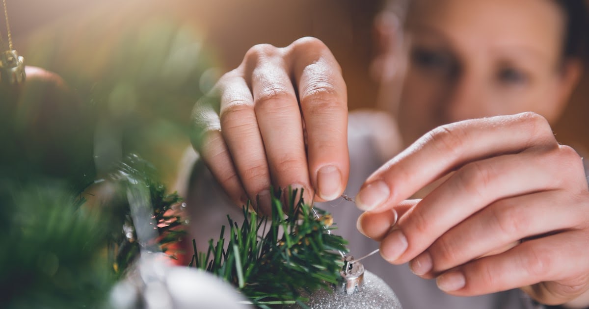 How To Celebrate Christmas Alone For The First Time ADIYOSO COM how-to-celebrate-christmas-alone-for-the-first-time-adiyoso-com