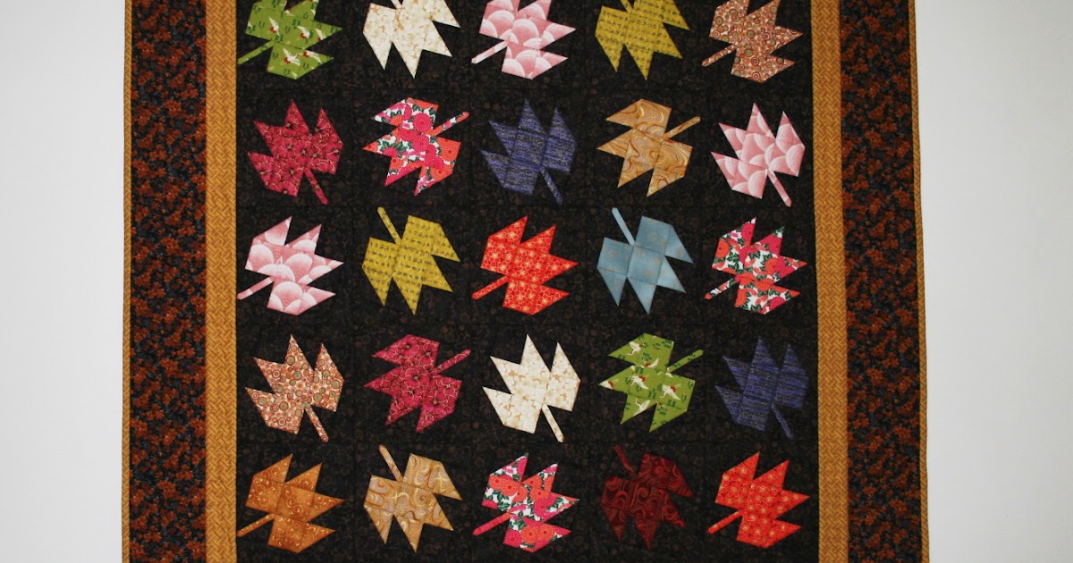 The Quilt Yarn: Maple Leaf Table Runner