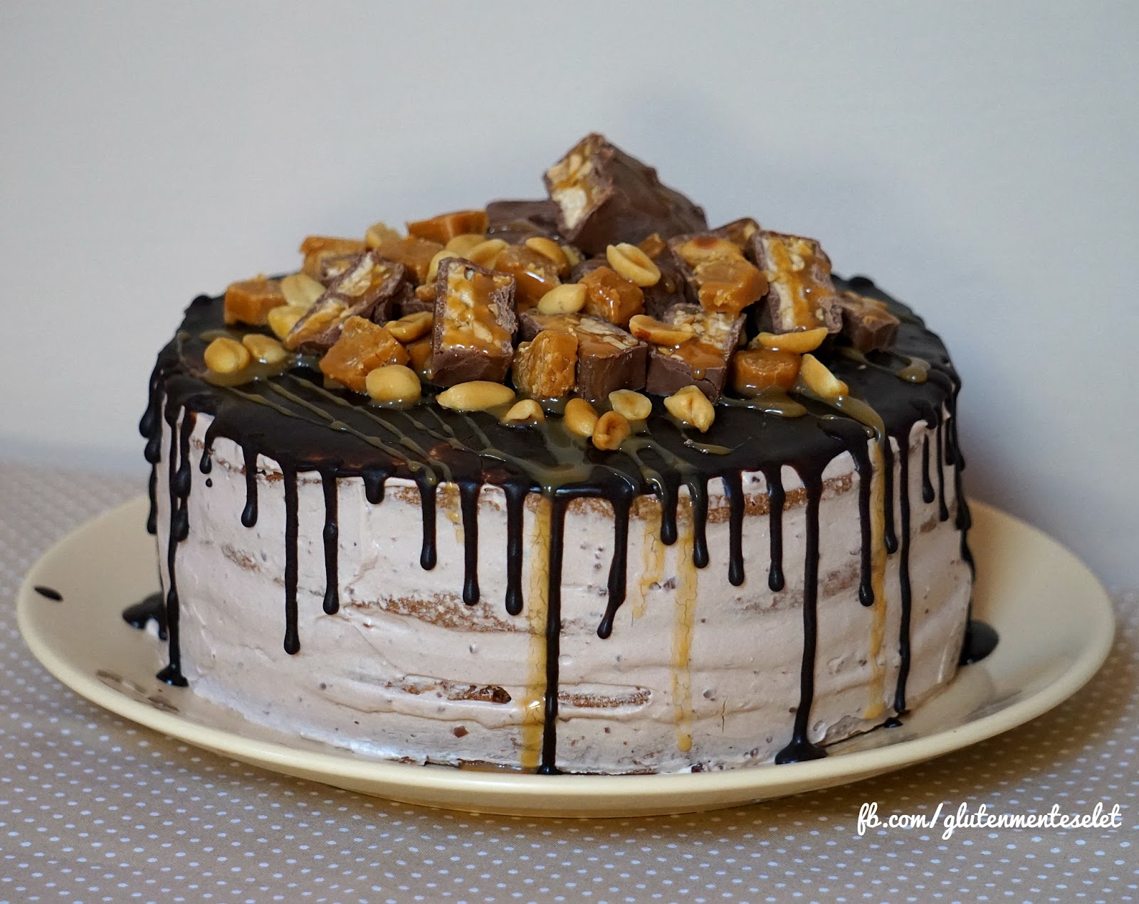 Gluténmentes Snickers torta | Gluténmentes élet