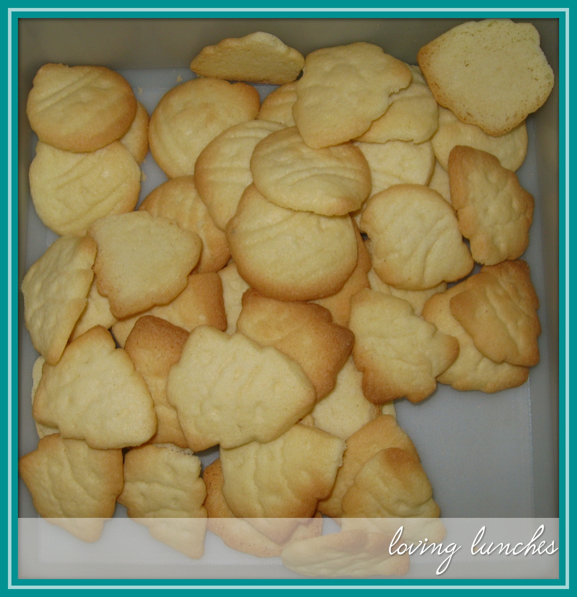 Loving Lunches: Shortbread Lollipop Angels