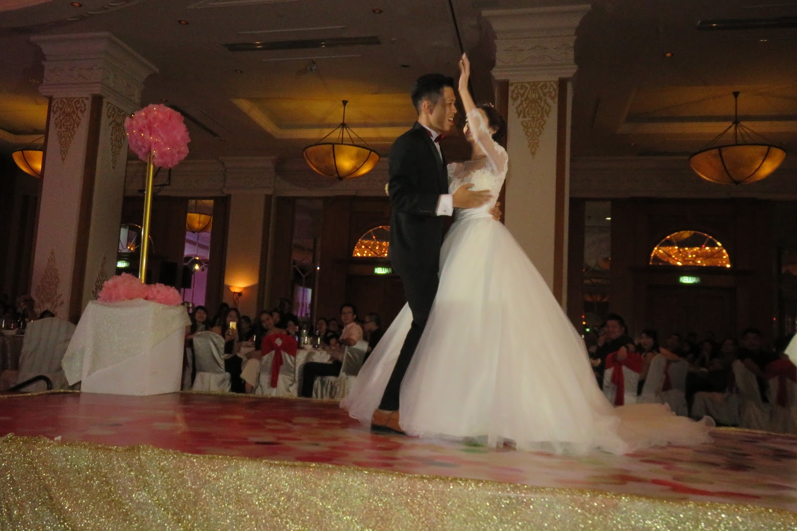 Kee Hua Chee Live!: PART 2---GRAND AND ROMANTIC WEDDING OF THE YEAR ...