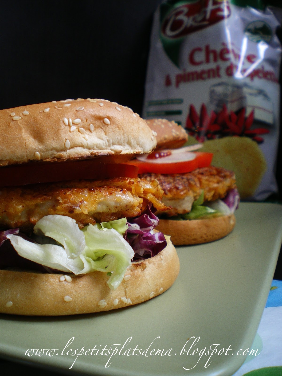 LeS PeTiTs PlAtS D'EmA: Burger de poulet pané aux chips saveur chèvre ...