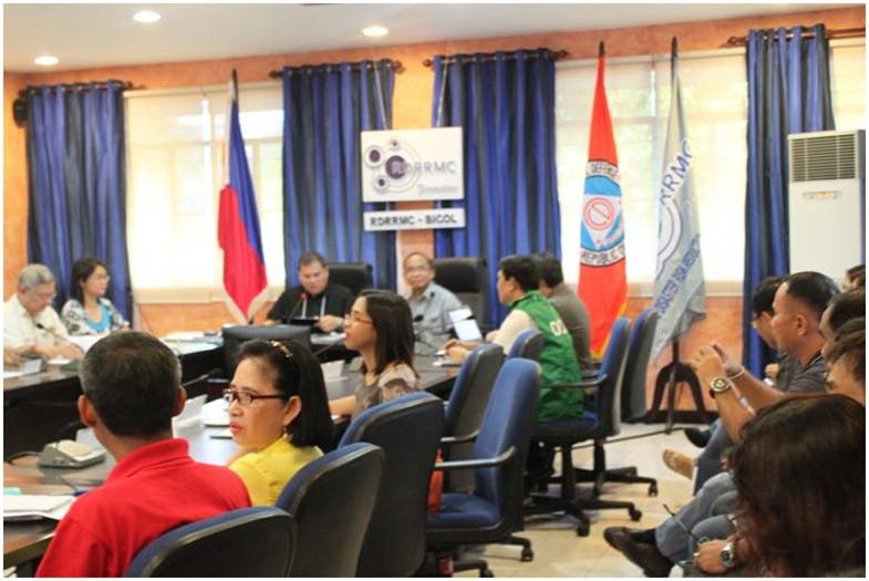 PHILIPPINE INFORMATION AGENCY REGIONAL OFFICE 5 NEWS SERVICE: February 2013