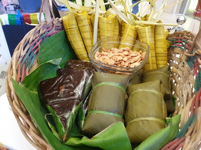 Taste OF Rizal | #MallingIsMoreFunInThePhilippines - Erica YuB