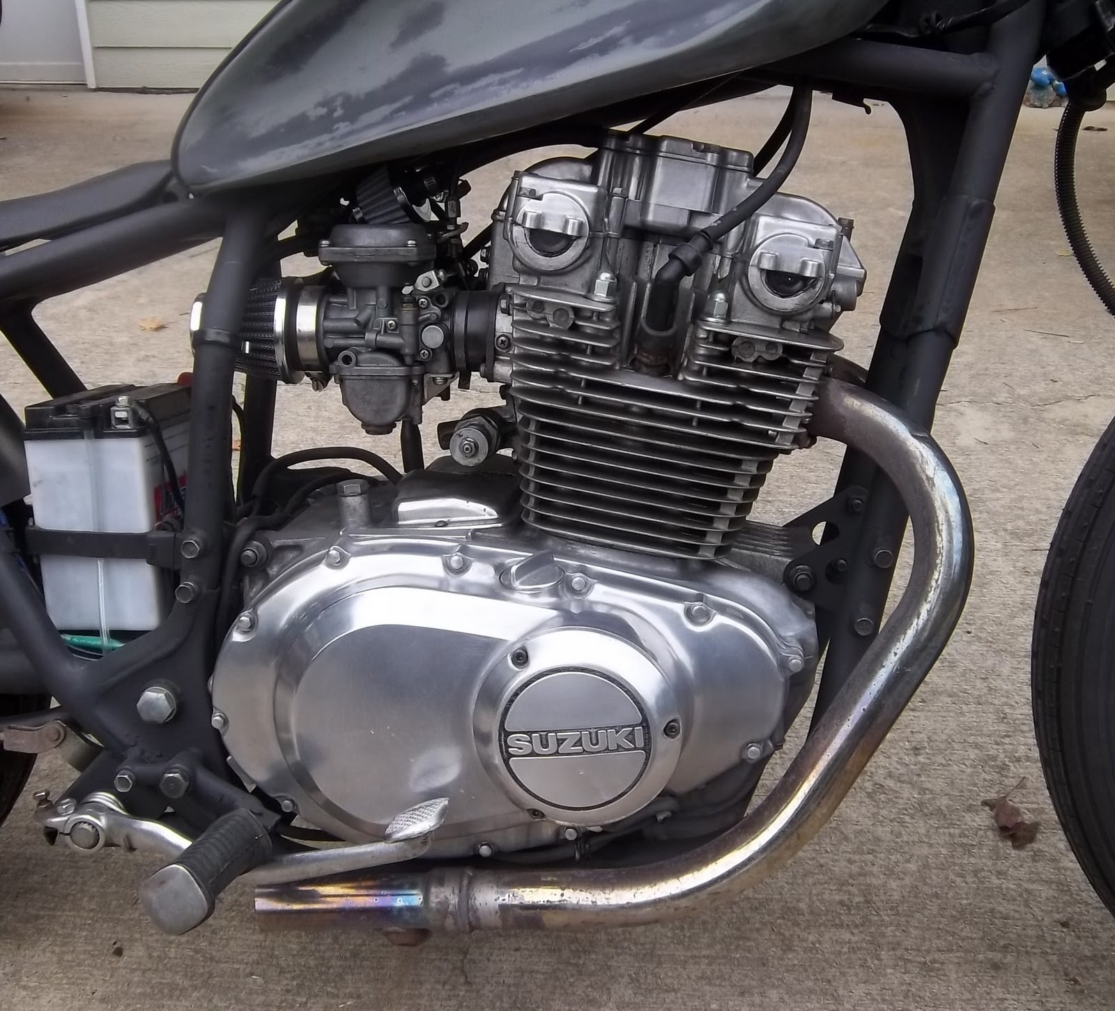 KARNAGE KUSTOMZ + custom metric choppers bobbers cafe racers yamaha xs ...