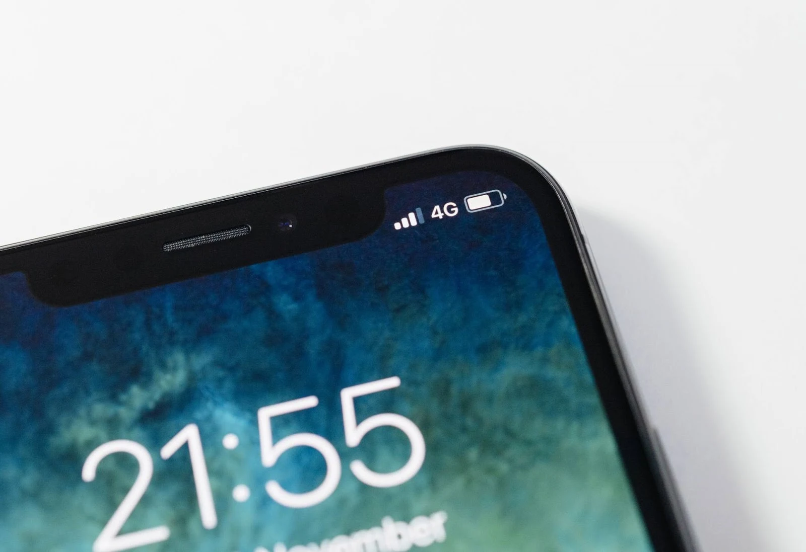 Samsung Beats Apple and Huawei in Fastest Download Speed Globally ...