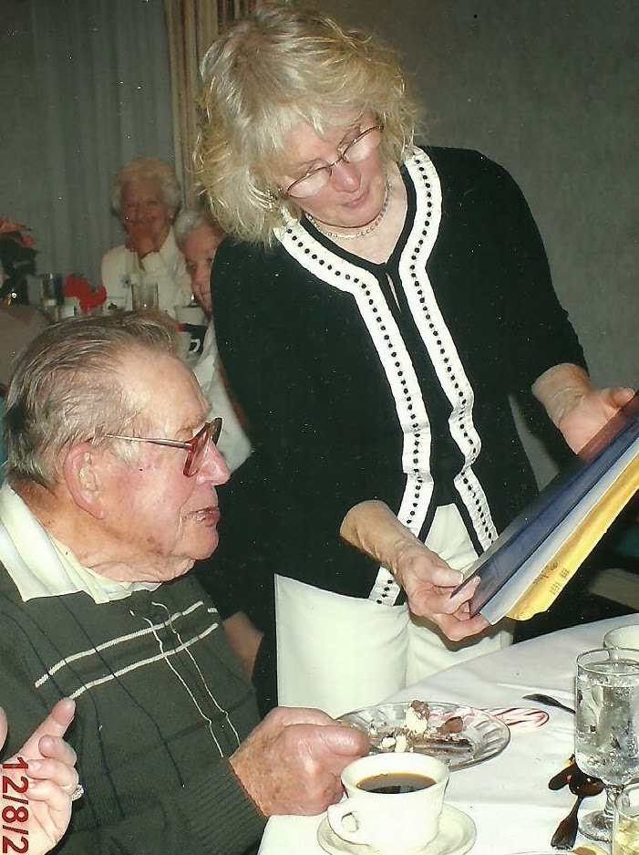 Unionville in the News: 2013-10-27