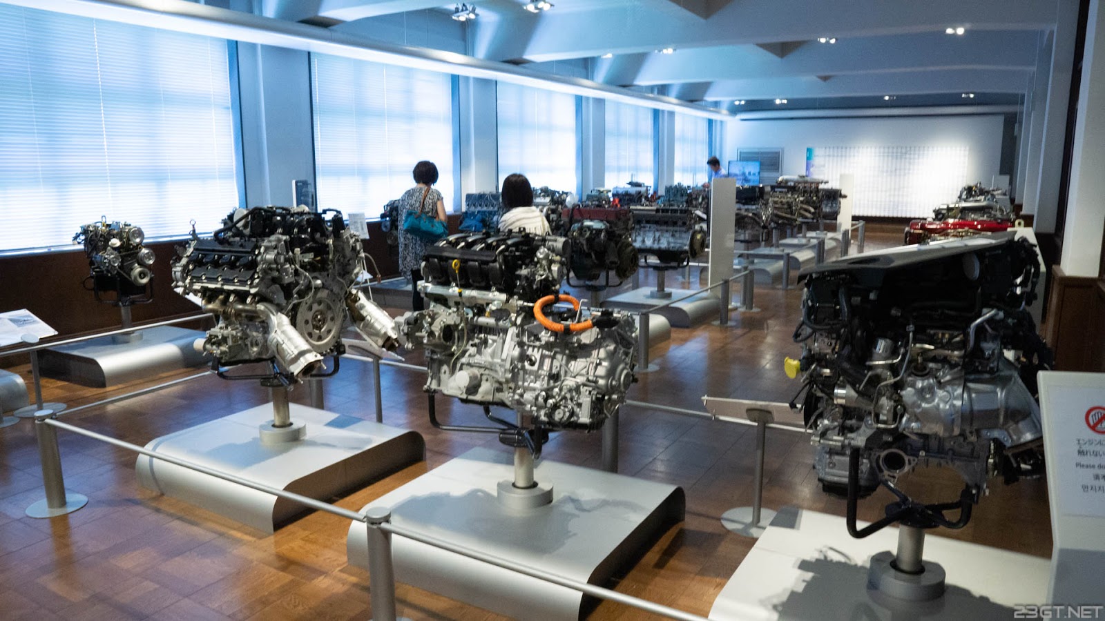 Another Day At The Museum Part 2: The Nissan Guest Hall and Engine ...