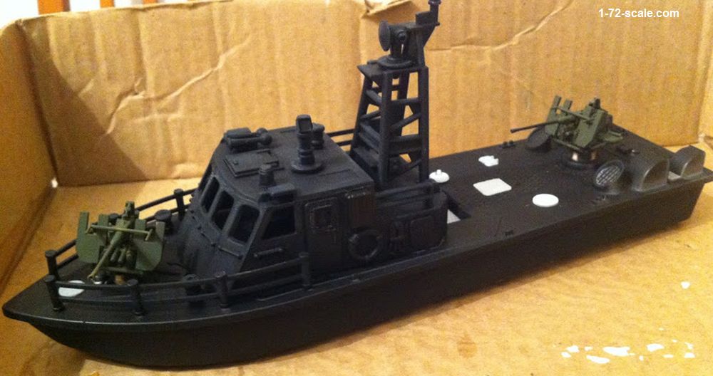 oneseventytwoscale.com: WW2 British Motor Gunboat, Würzburg Radar & Sailors