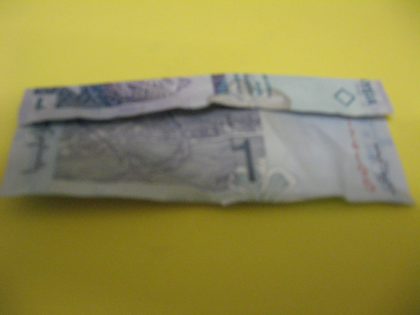 origami bunga guna duit... =) | Bila jemariku menari