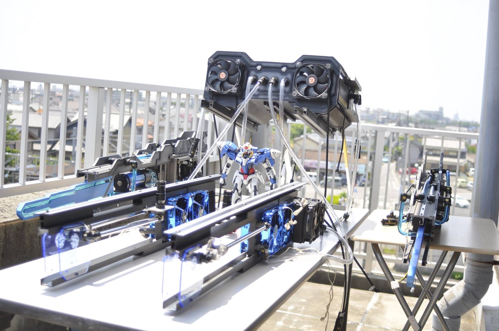 This Stunning 00 Gundam Inspired PC Should be Mass Produced!