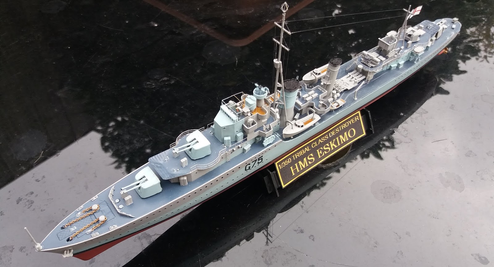 . The Hinckley Shipyard: HMS Eskimo (1:350)