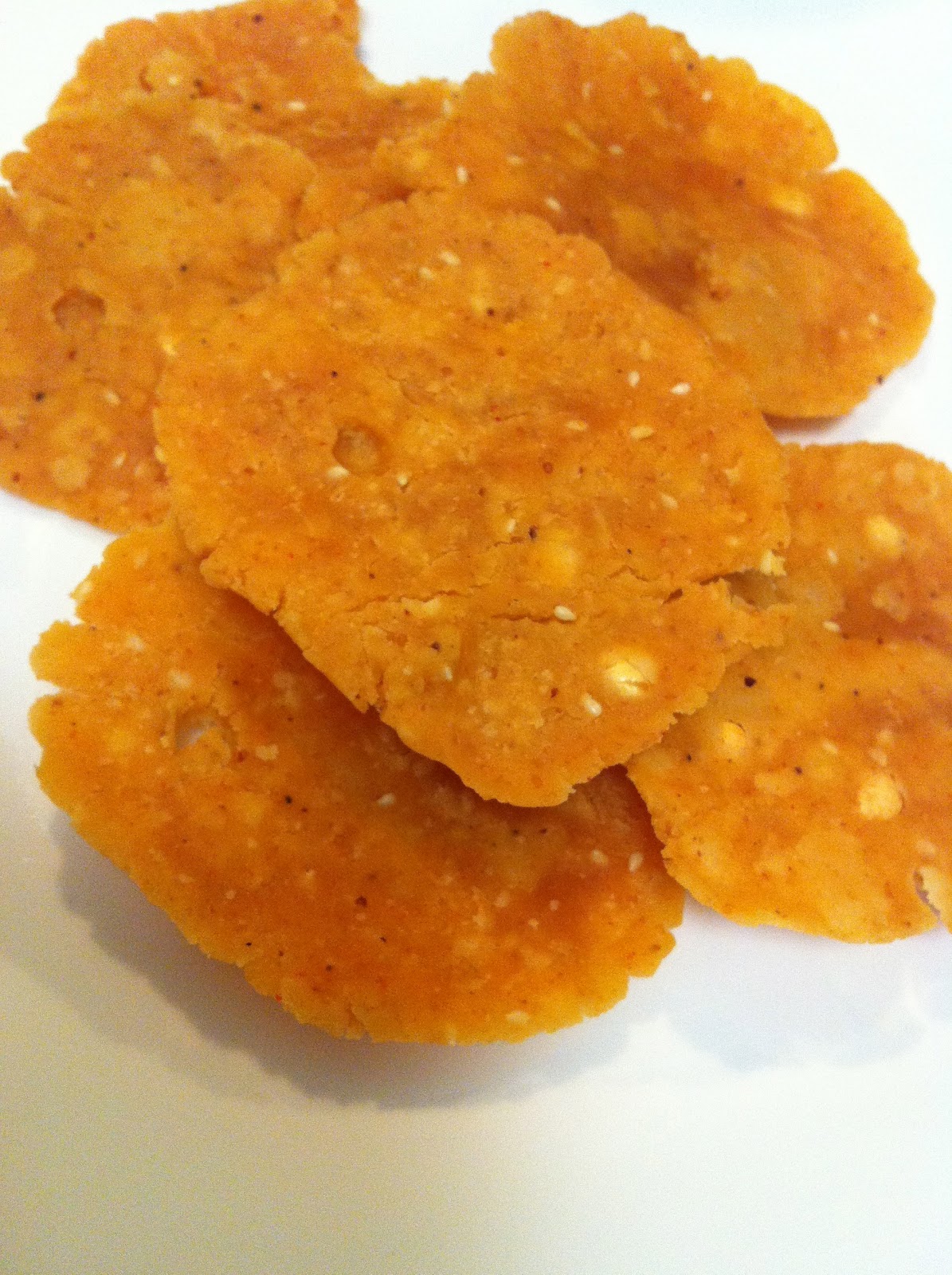 Umita recipes: Thattai..Rice Cracker