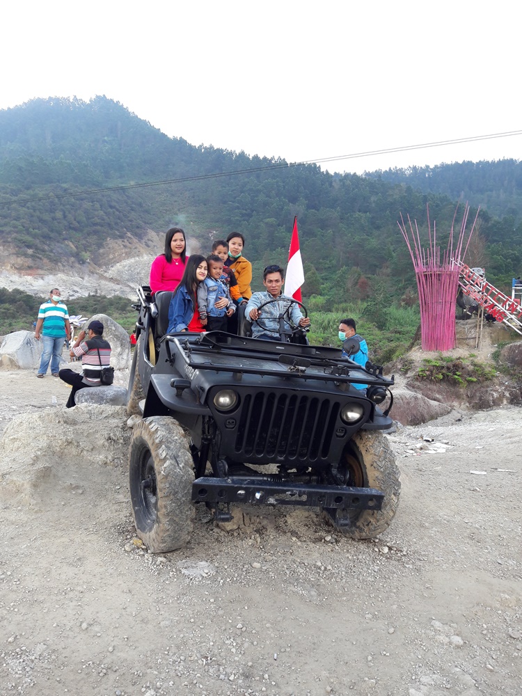 MENGUNJUNGI STUDIO FOTO RAKSASA ALA KAWAH SI KIDANG - DIENG! - Meykke ...