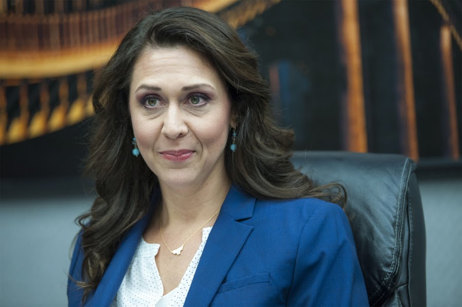 Jaime sticks her neck out further