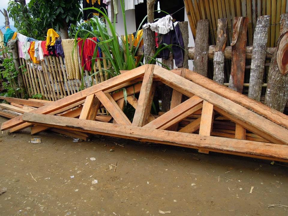 Bob McKerrow - Wayfarer: Red Cross builds typhoon resistant homes in ...