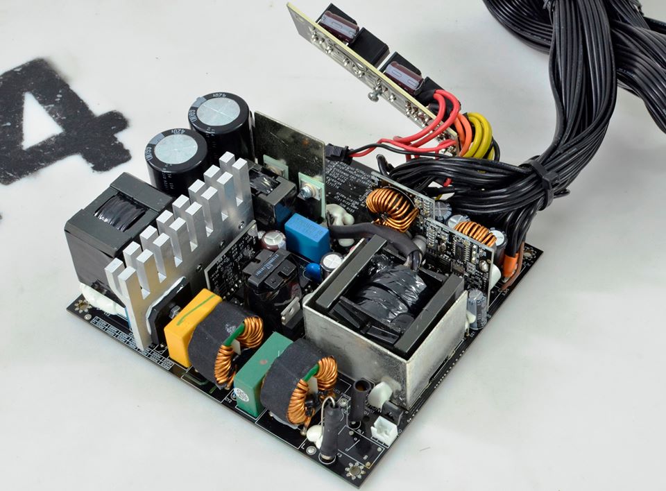 REVIEW - Andyson TX700 (700W) 80Plus Titanium