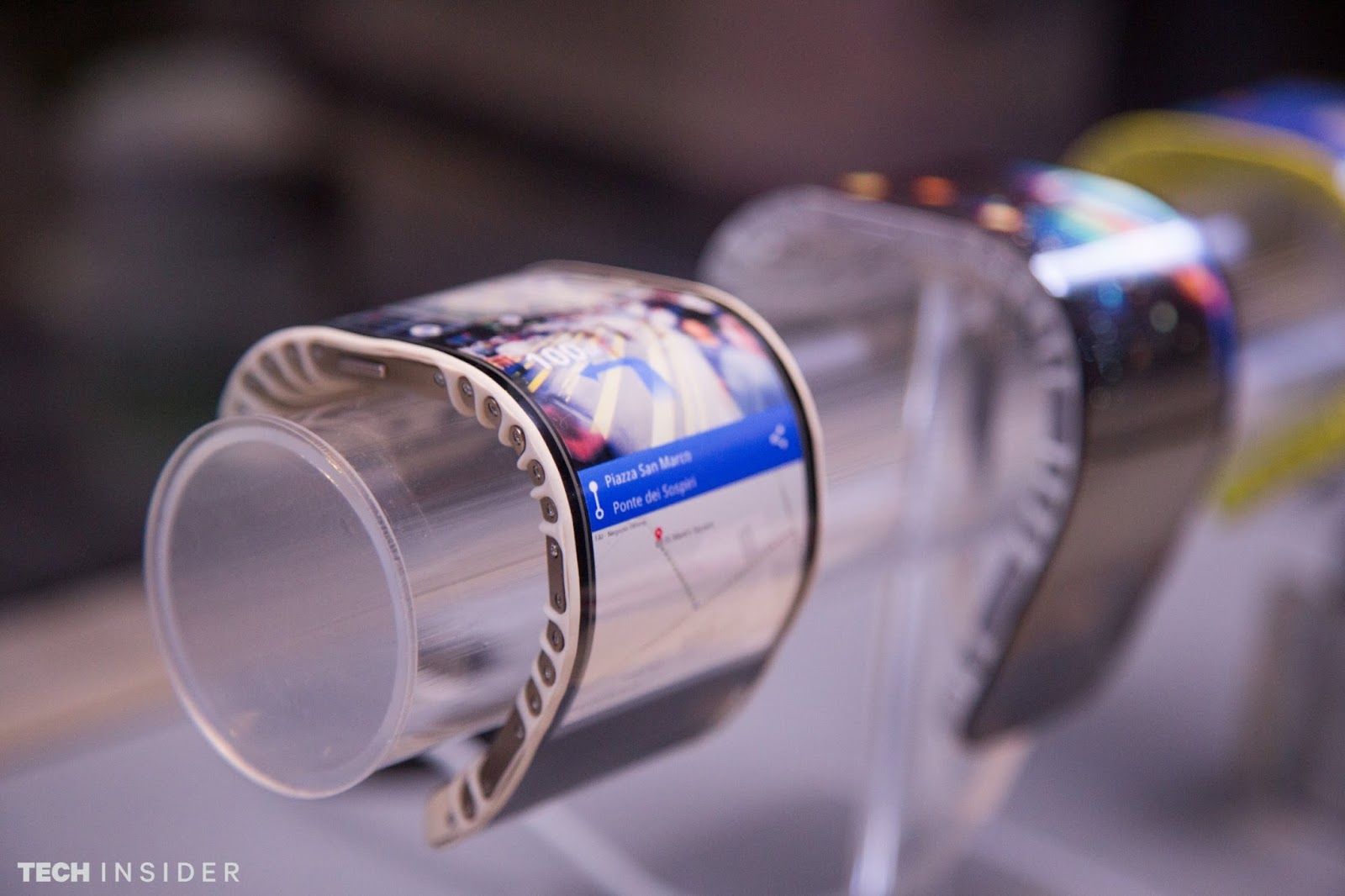 TECH2POCKET: AMAZING LENOVO BENDABLE PHONES THAT CAN BE WORN LIKE A WATCH