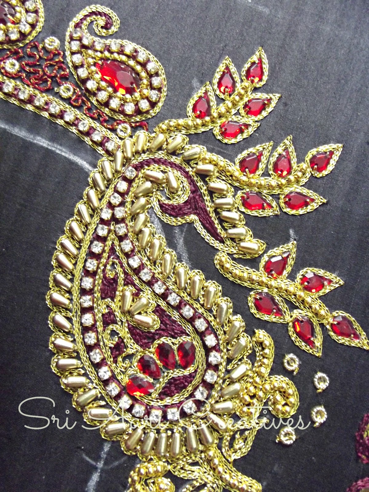 SRI AARI CREATIVES: Latest Wedding Designs
