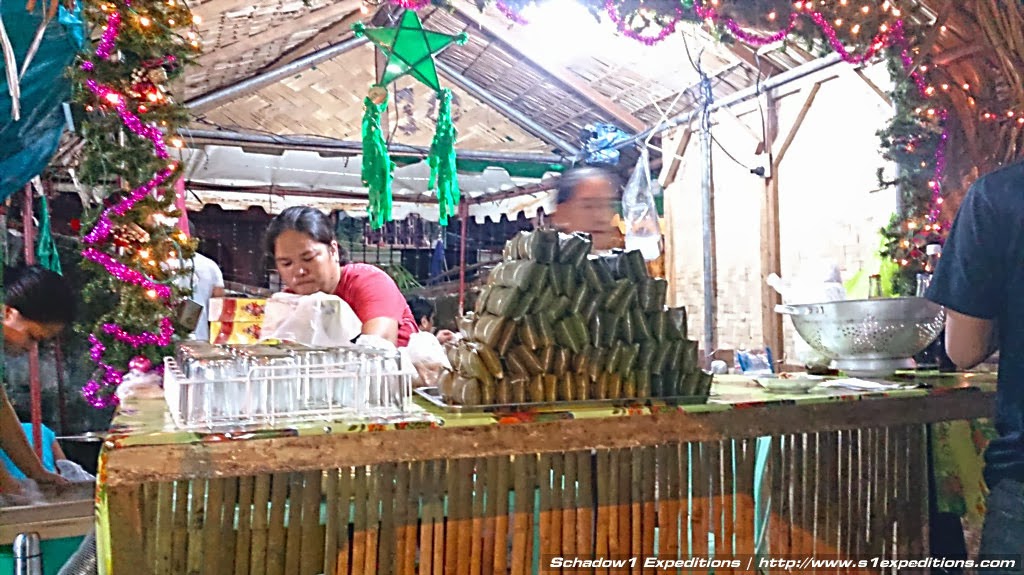 Christmas Food Trip at Las Pinas Bamboo Organ Church : Schadow1 ...