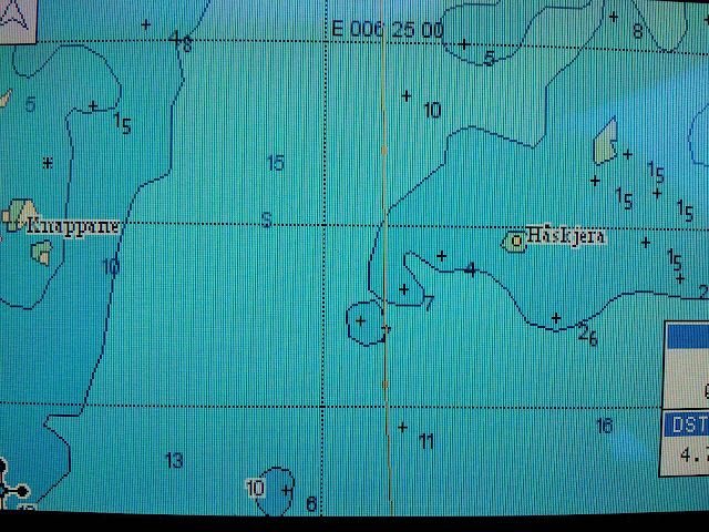 Terje`s blogg: Sjøkart, C-map vs Navionics vs Bluechart