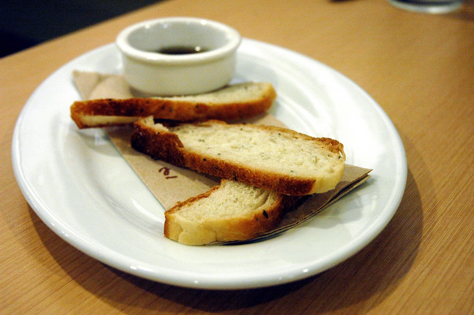 DUDE FOR FOOD: Authentic Italian at Lombardi's