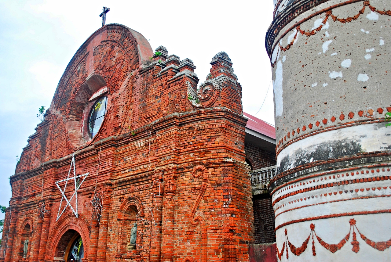 The Church of San Matias in Tumauini | Isabela - Nomadic Experiences