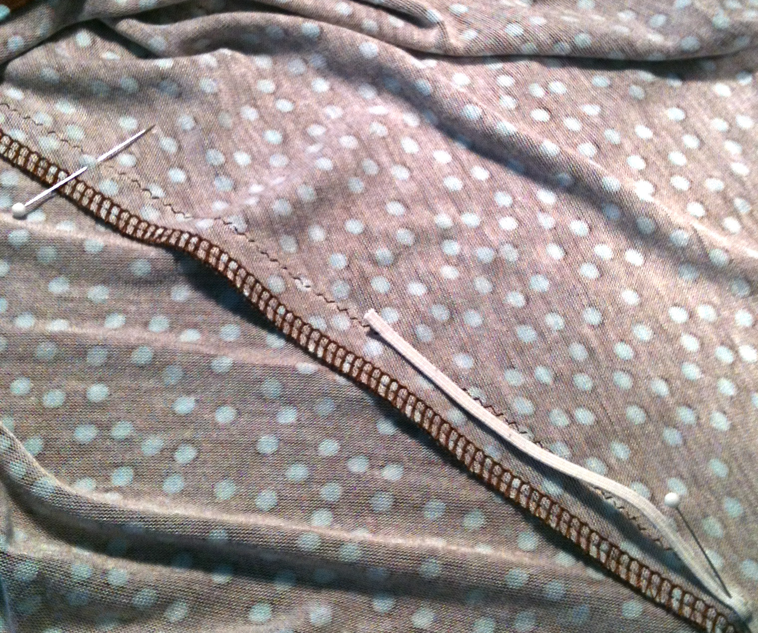 Gatorbunny Sews: McCall's 6563 - Taming of the Shrew-d Rayon Knit