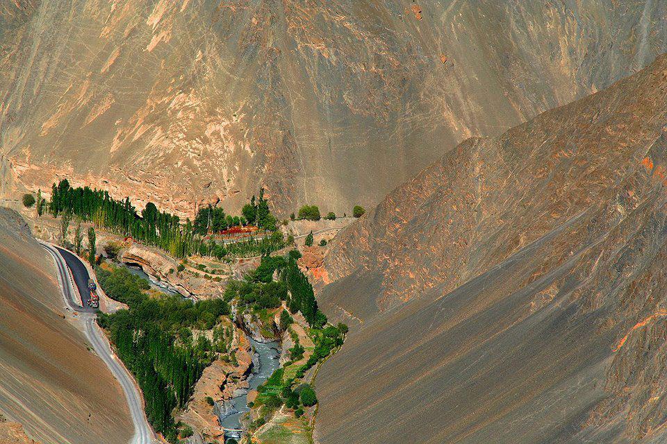 Abre Los Ojos: El Triángulo del Dragón o Mar del Diablo