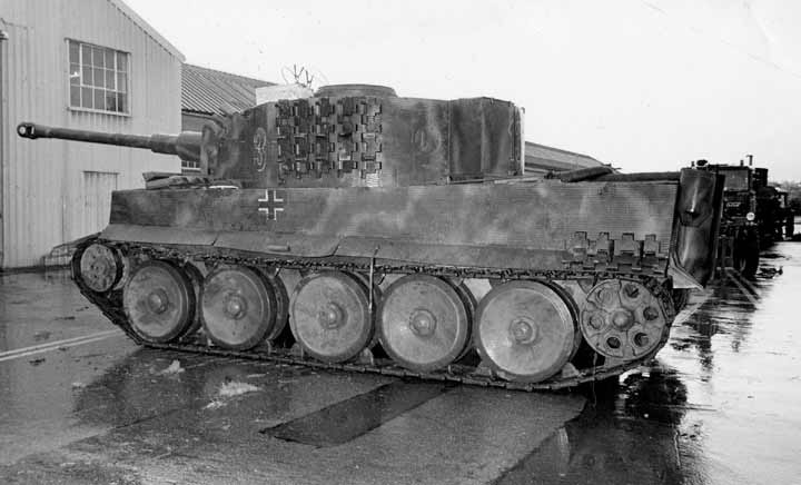 FLAME HISTORY: TIGER I vs T-34: ΣΥΓΚΡΟΥΣΗ ΓΙΓΑΝΤΩΝ (3ο μέρος)